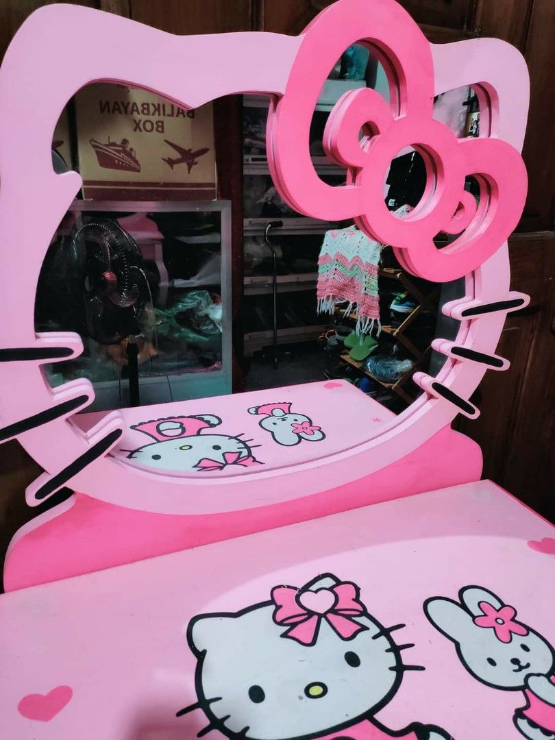 Customized hello kitty vanity dresser, Furniture & Home Living ...