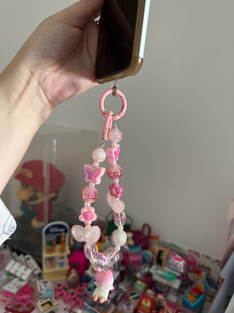 Disney phone chain, Mobile Phones & Gadgets, Mobile & Gadget ...