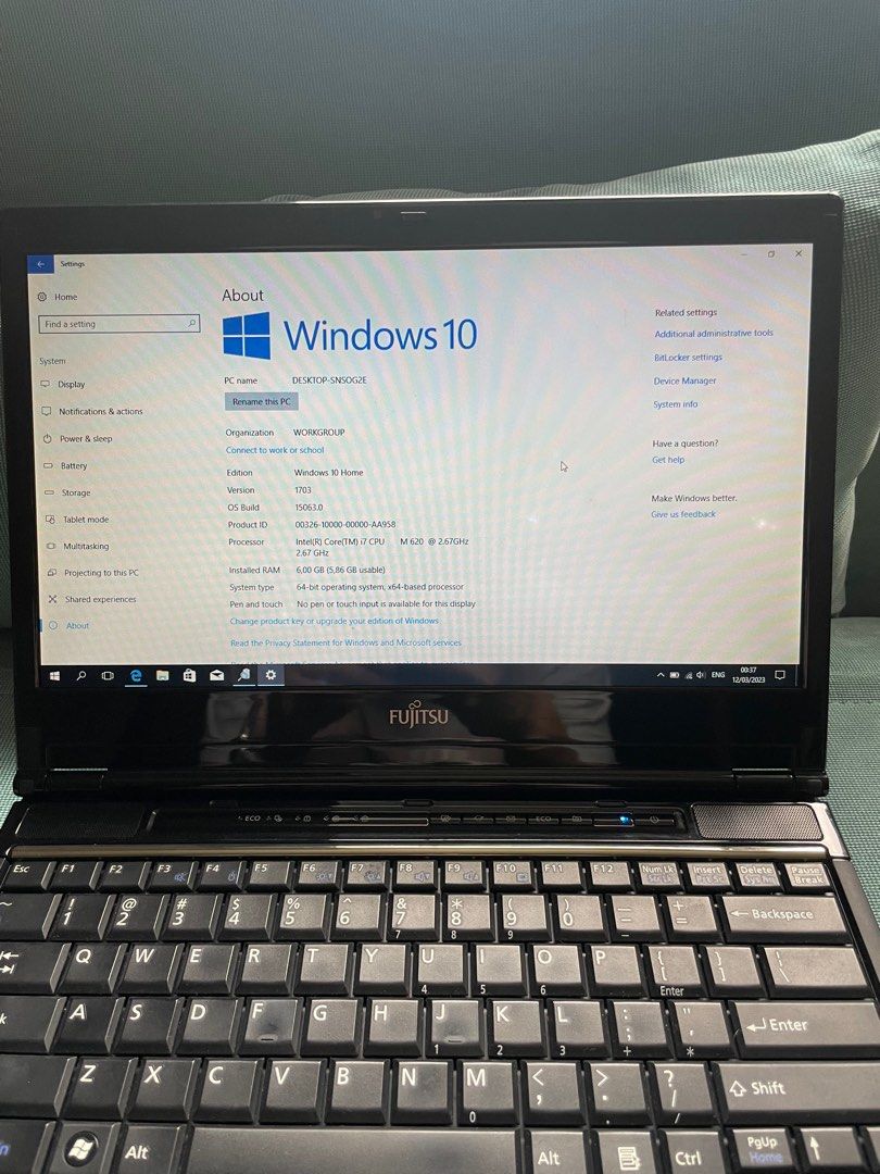 Fujitsu LifeBook SH760, Computers & Tech, Laptops & Notebooks on Carousell