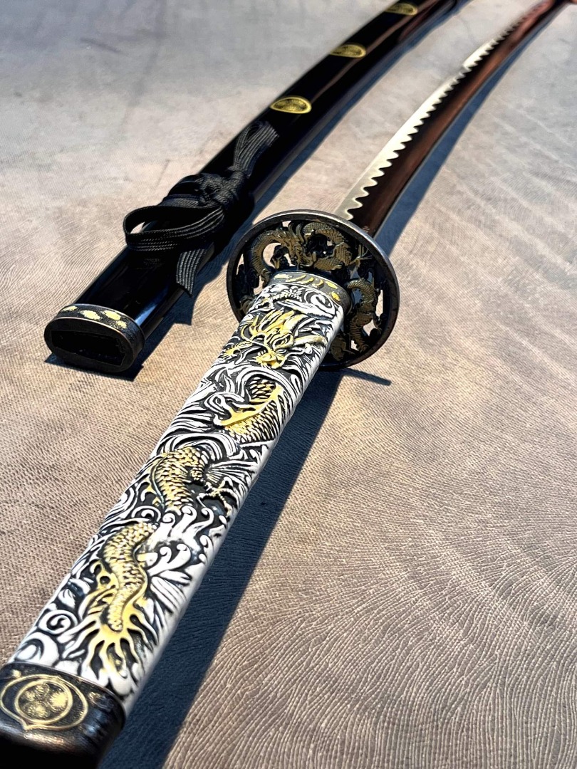 Golden Dragon Japanese Katana, Blunted, Hobbies & Toys, Memorabilia ...