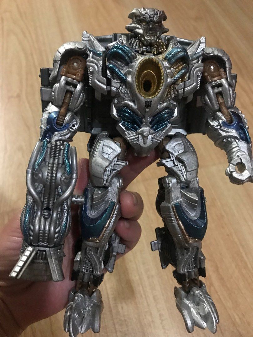 Hasbro Transformers Galvatron Voyager 2014 AOE, Custom painted, Hobbies ...