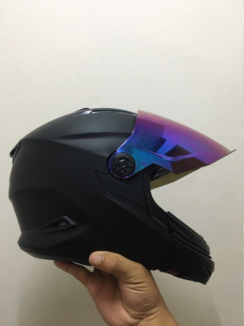 Helmet ZEUS ZS-613 MATTE BLACK, Motorbikes on Carousell