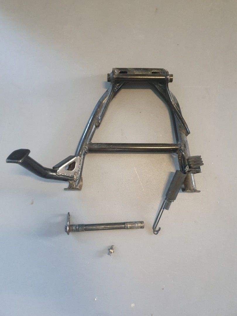 Honda NC750x mainstand centrestand, Motorcycles, Motorcycle Accessories on Carousell