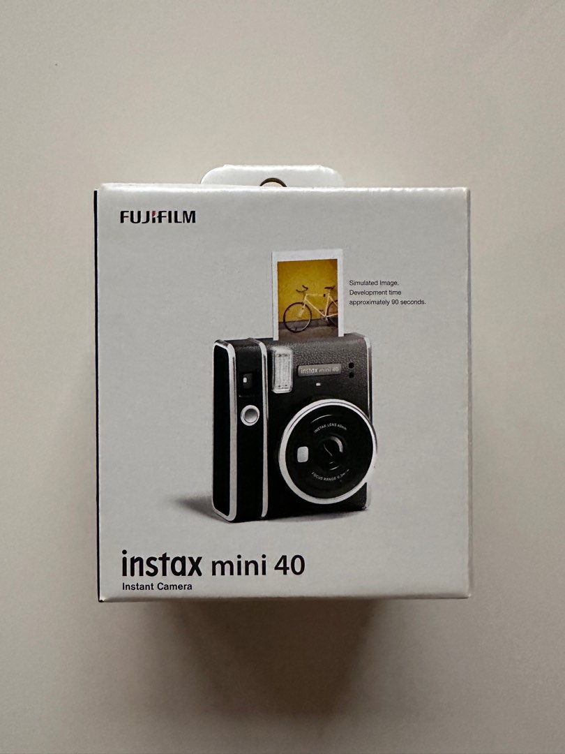 Instax Mini 40, Photography, Cameras on Carousell