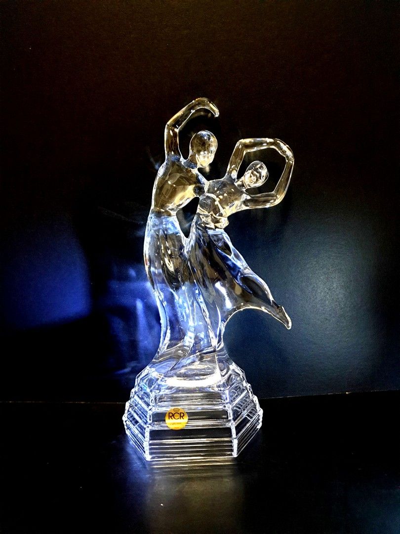 Itally RCR Royal Crystal Rock ice-skating dancers statue sculpture ...