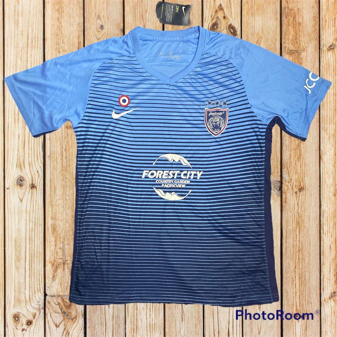 JDT Johor Jersey Jersi Baju Sukan Bola, Men's Fashion, Activewear on ...