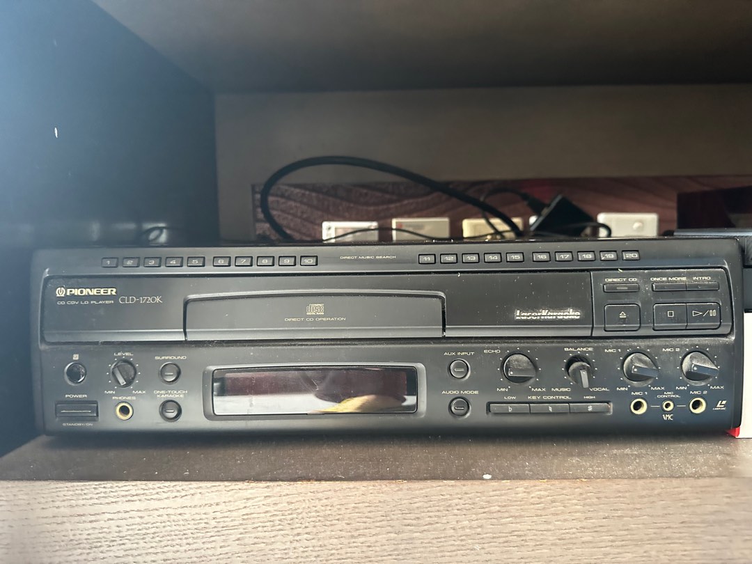 Laser Player Pioneer CLD-1720K, 音響器材, 音樂播放裝置 MP3及CD Player - Carousell