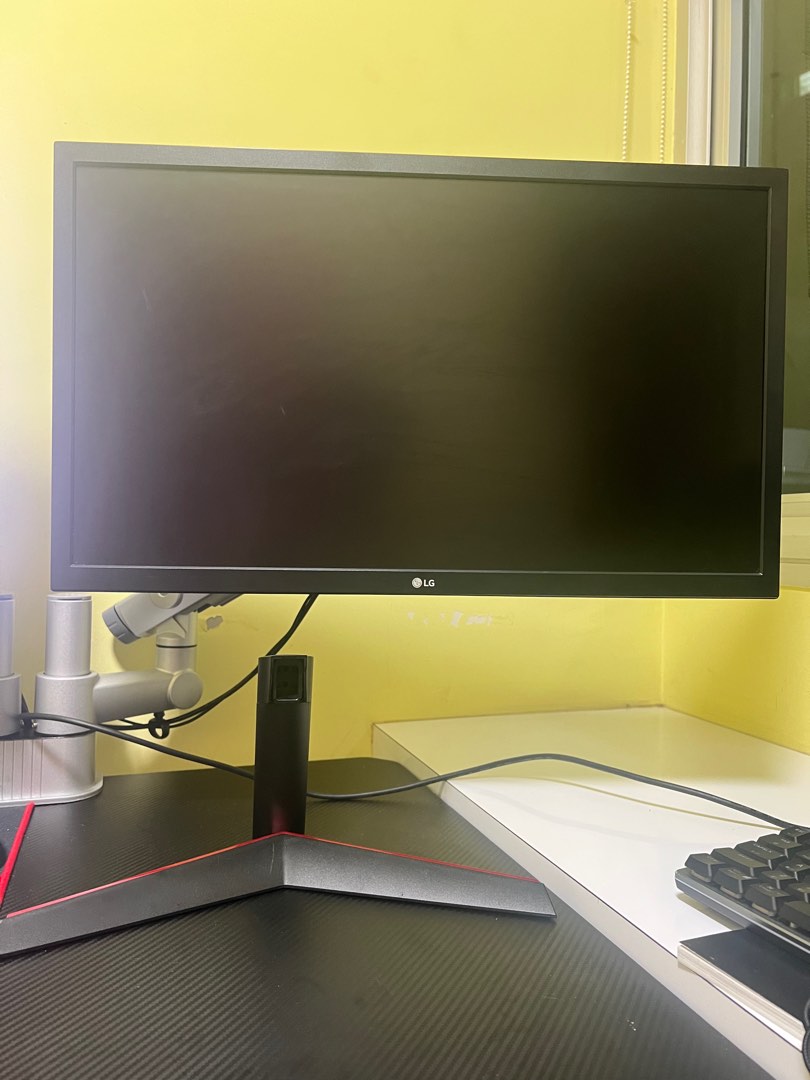 LG 144hz 24 inch gaming monitor 24GL600F, Computers & Tech, Parts ...