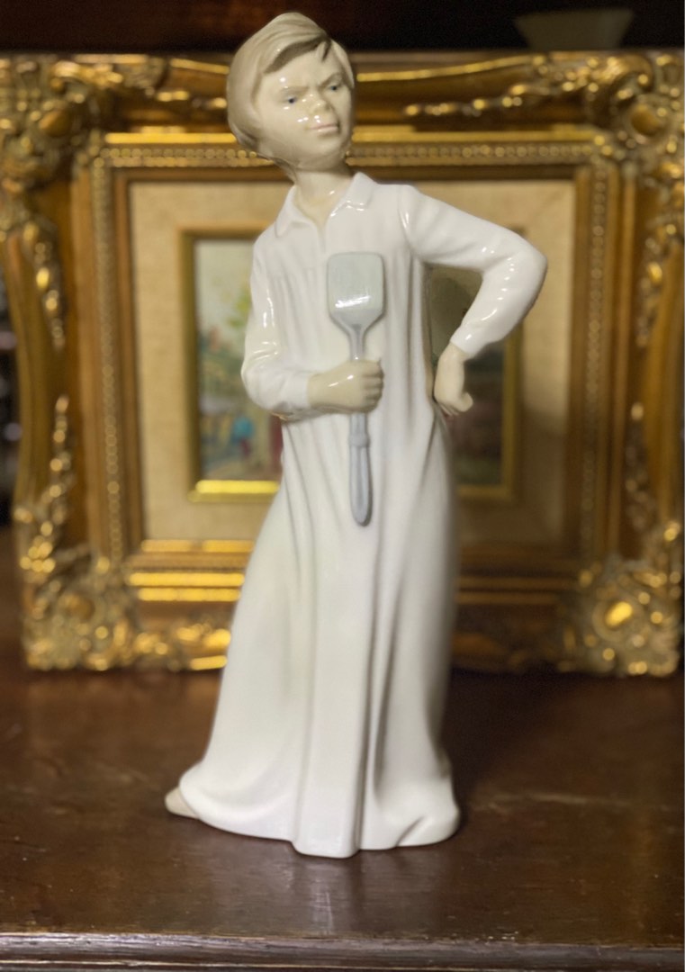 Lladro Nao Boy with Fly Swatter on Carousell