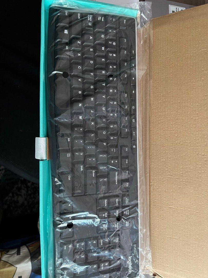 Logitech Full Size Wireless Keyboard Computers Tech Parts Accessories Computer Keyboard