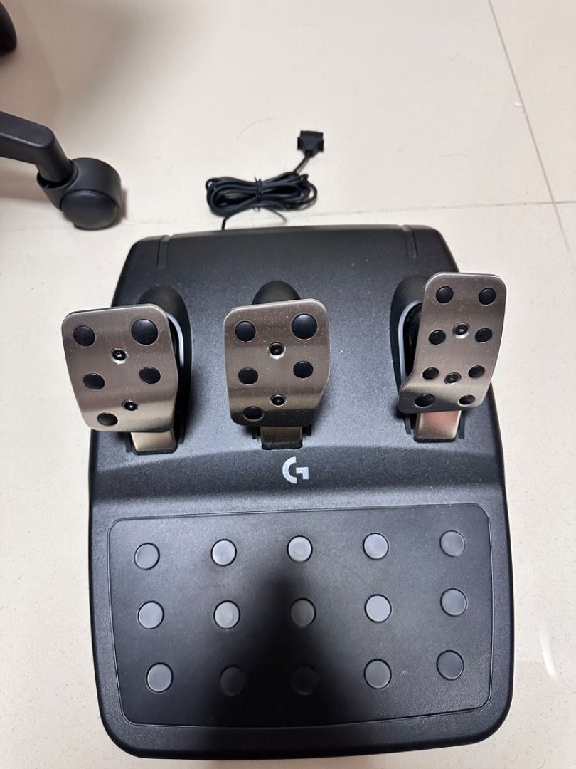 Logitech gaming wheel G923 + Pedal + Shifter (No Box) , Video Gaming ...