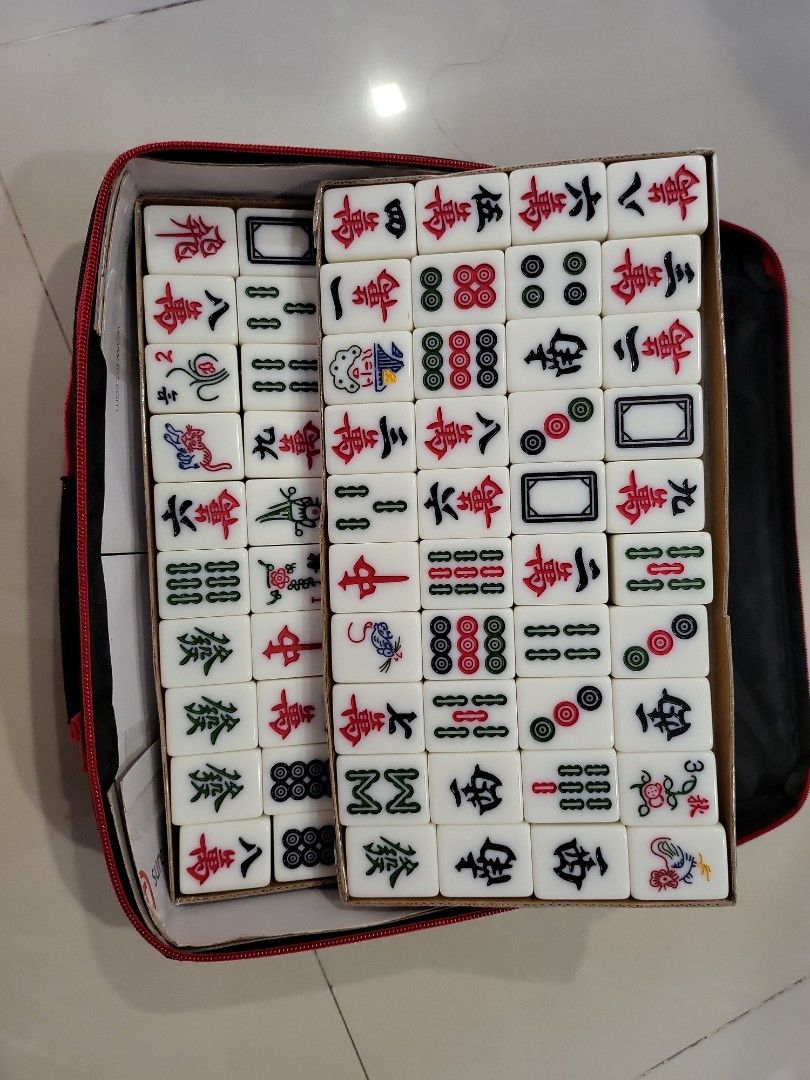 Mahjong Set, Hobbies & Toys, Toys & Games on Carousell