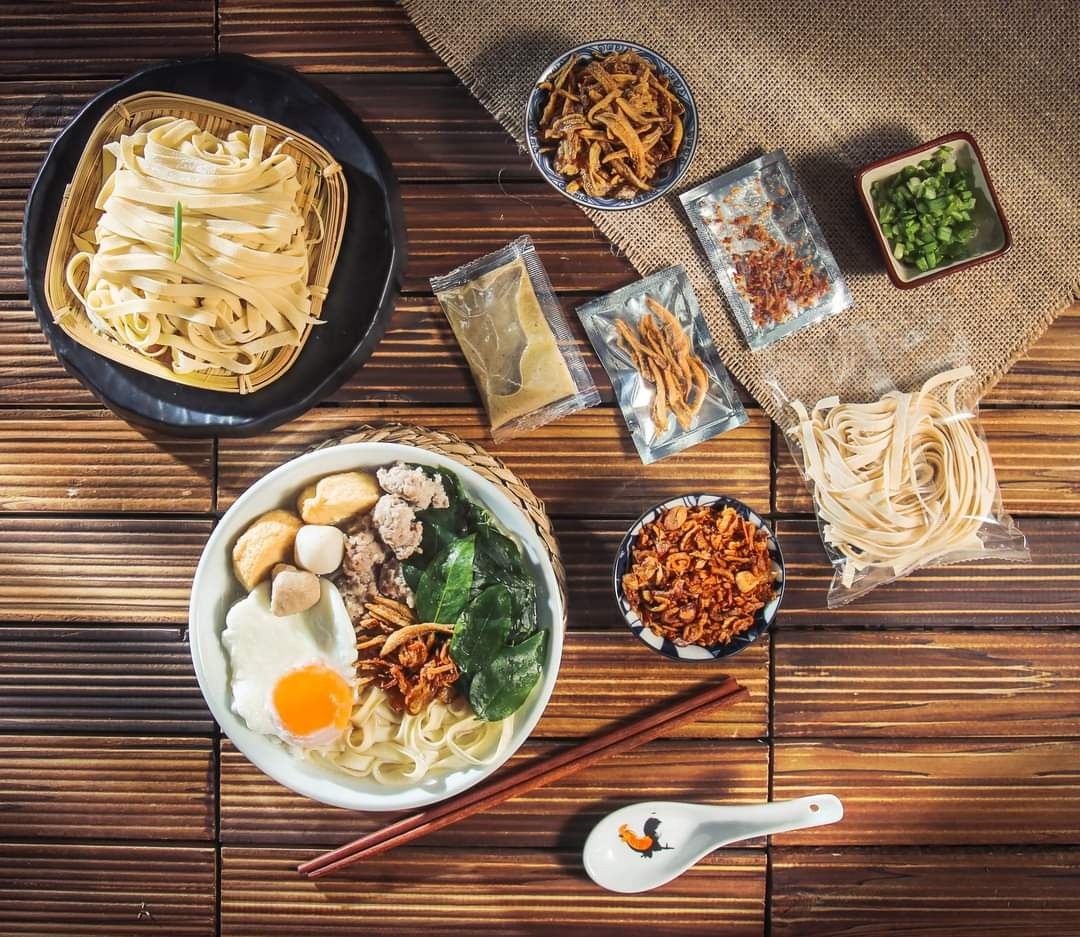 Malaysia Ban Mee noodles soup/dry pack, Food & Drinks, Packaged ...