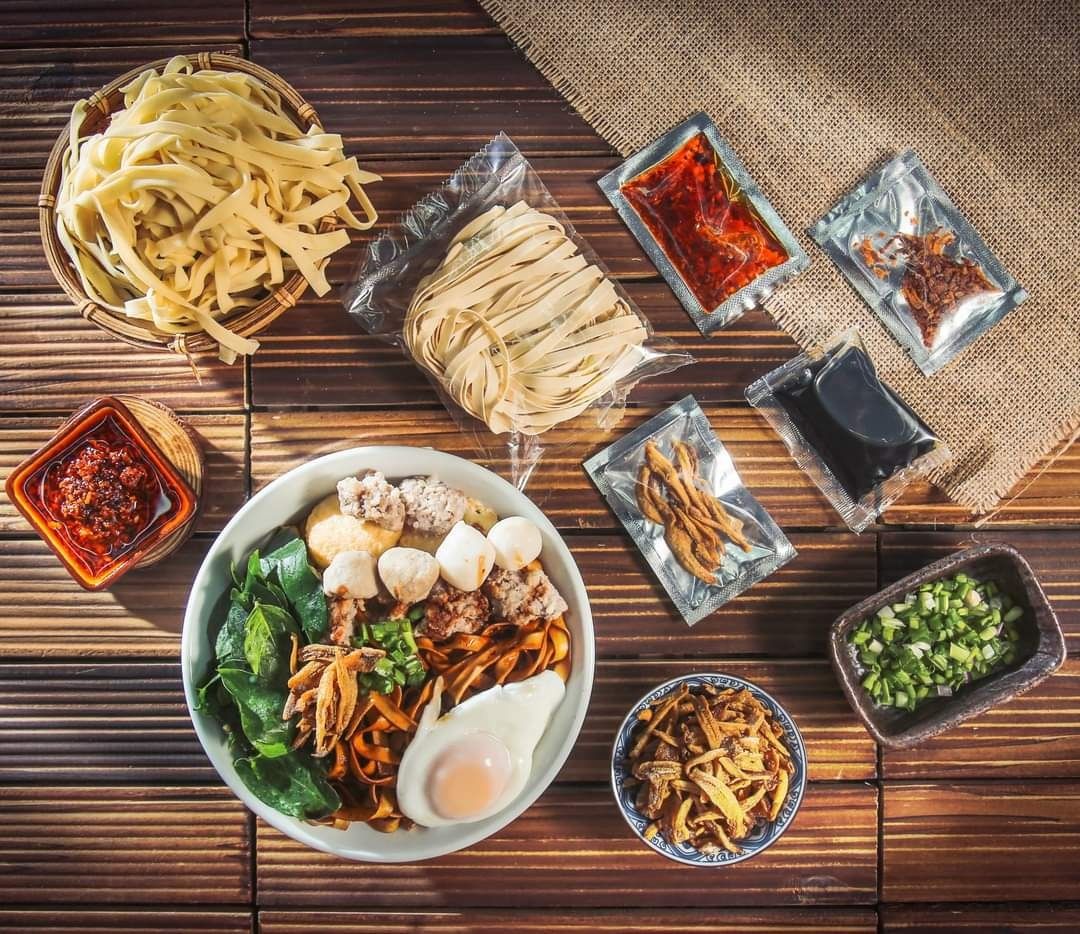 Malaysia Ban Mee noodles soup/dry pack, Food & Drinks, Packaged ...