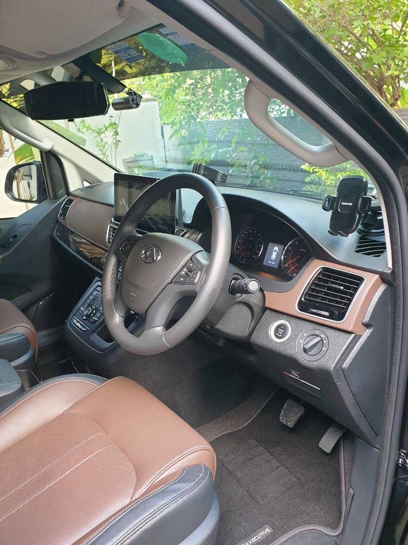 Maxus G10 Executive MPV 2.0T 9-Seater (A), Cars, Used Cars on Carousell