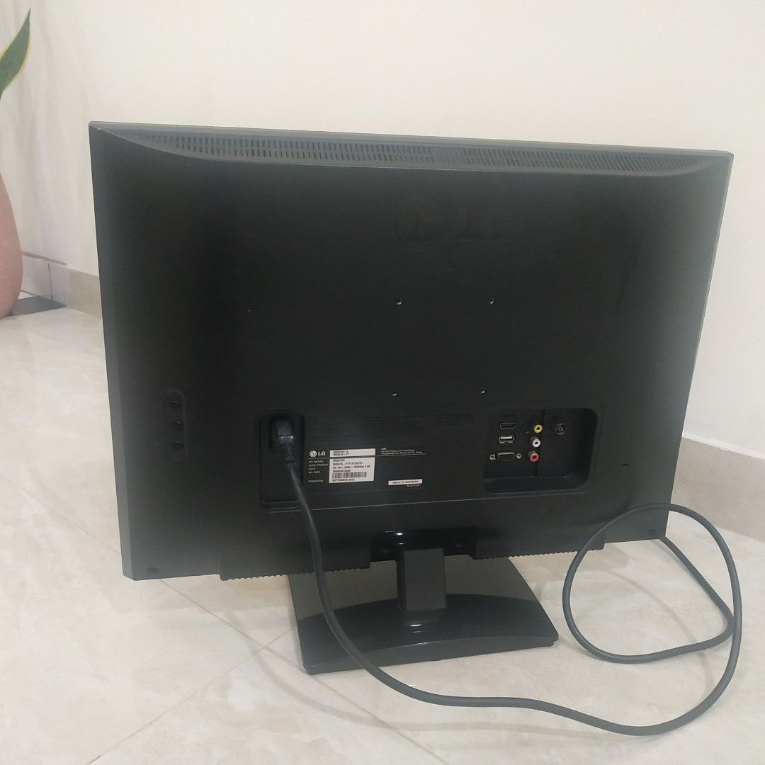 Monitor TV LG 22 inchi M2241A second bekas, Elektronik, TV & Perlengkapan Hiburan di Carousell