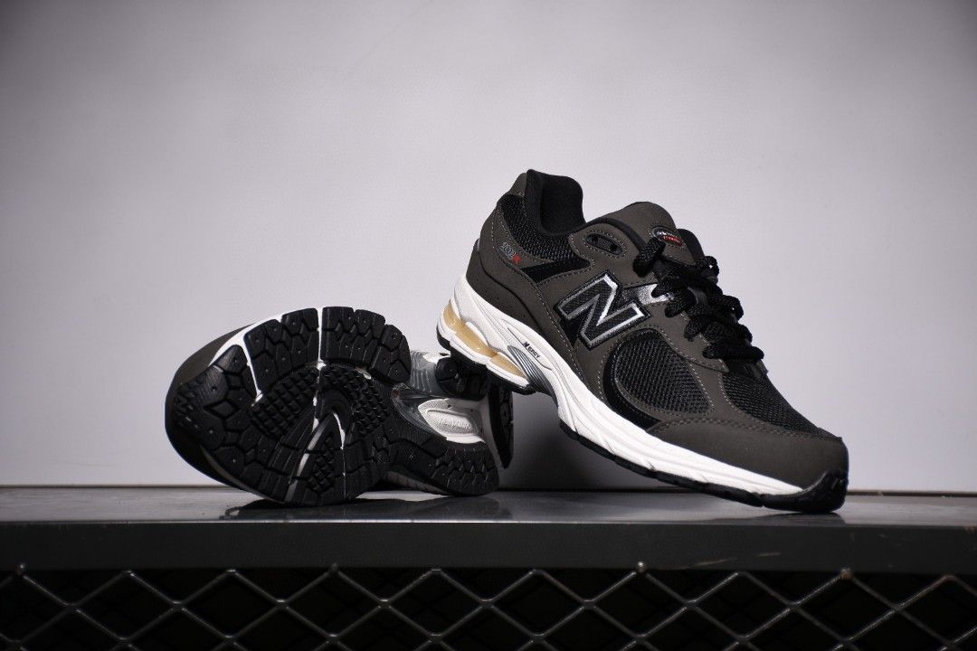 New Balance 2002R, 男裝, 鞋, 波鞋 - Carousell
