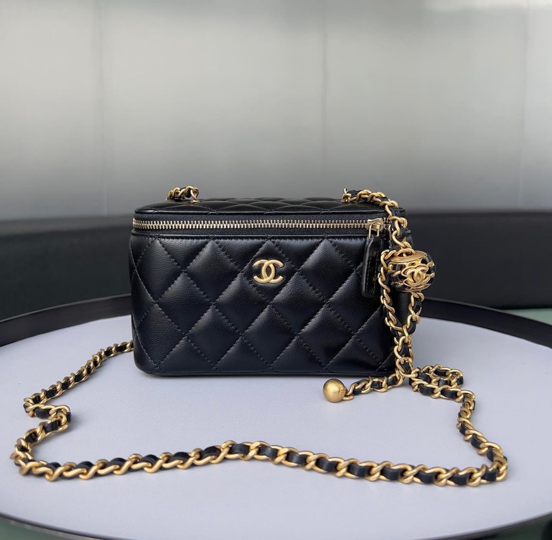 NEW Chanel Long Vanity Pearl Crush Lambskin Black Ghw, Luxury, Bags ...