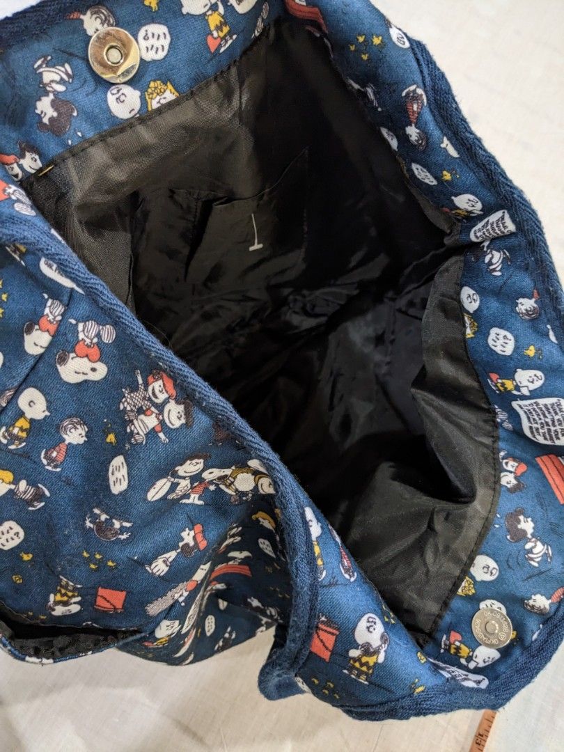 Peanuts Snoopy Tote Bag, Women's Fashion, Bags & Wallets, Tote Bags on ...