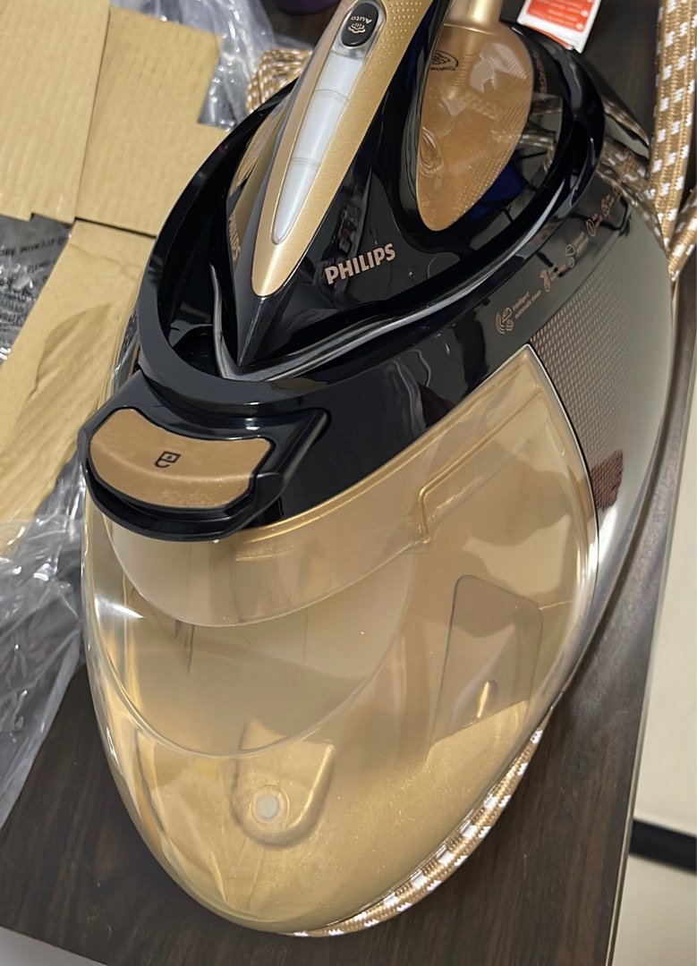 PHILIPS iron steam generator (1 mth old), TV & Home Appliances, Irons ...