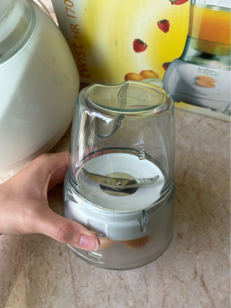 Philips Twist Blender HR1701, TV & Home Appliances, Kitchen Appliances ...