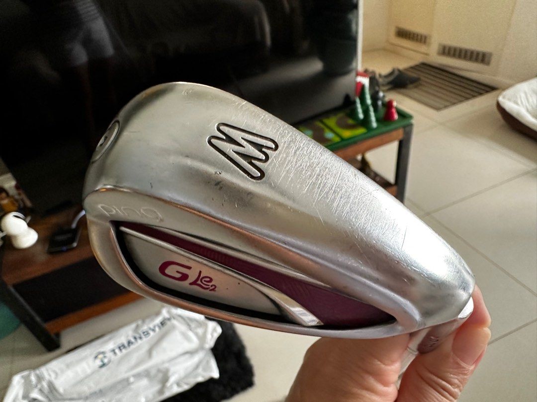 Ping Ladies GLe2 Irons (ULT240). 5 piece (PW, 6-9), Sports Equipment ...