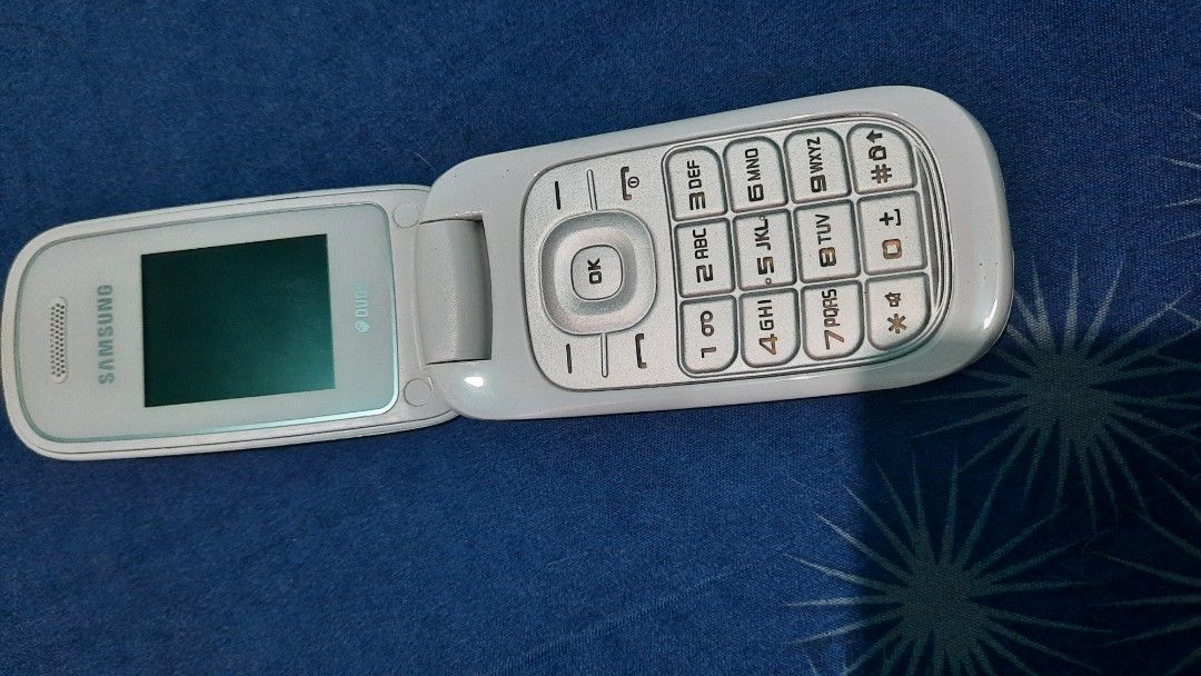 Samsung Flip Phone, Mobile Phones & Gadgets, Mobile Phones, Android ...
