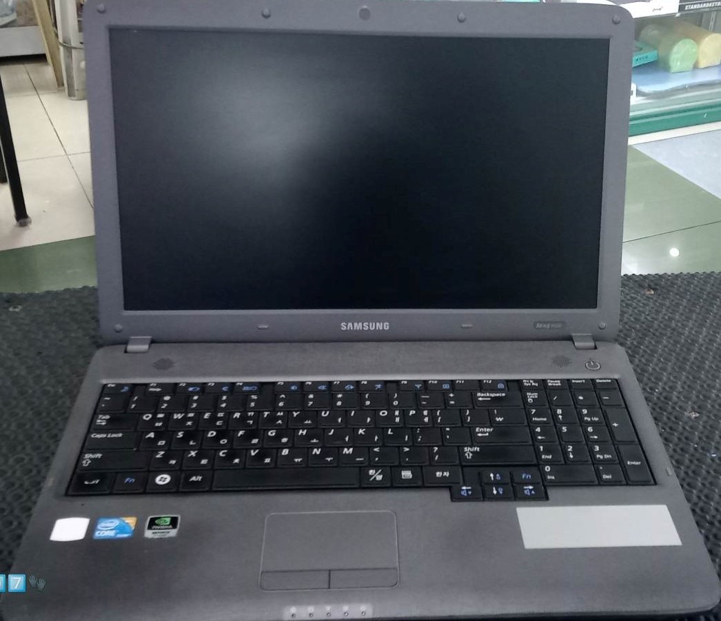SAMSUNG SENS P530 4GB RAM DDR3 120GB SSD 15.6", Computers & Tech, Laptops & Notebooks on Carousell