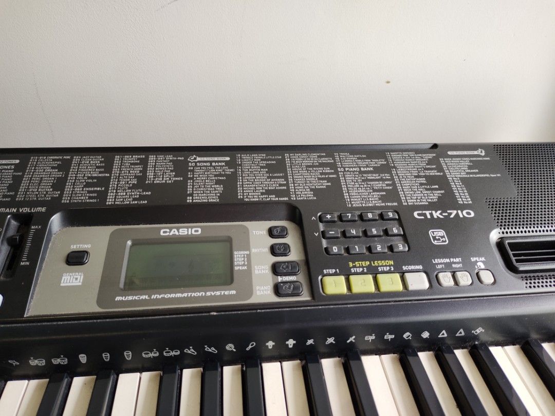 second hand ctk-710 keyboard, Hobbies & Toys, Music & Media, Musical ...