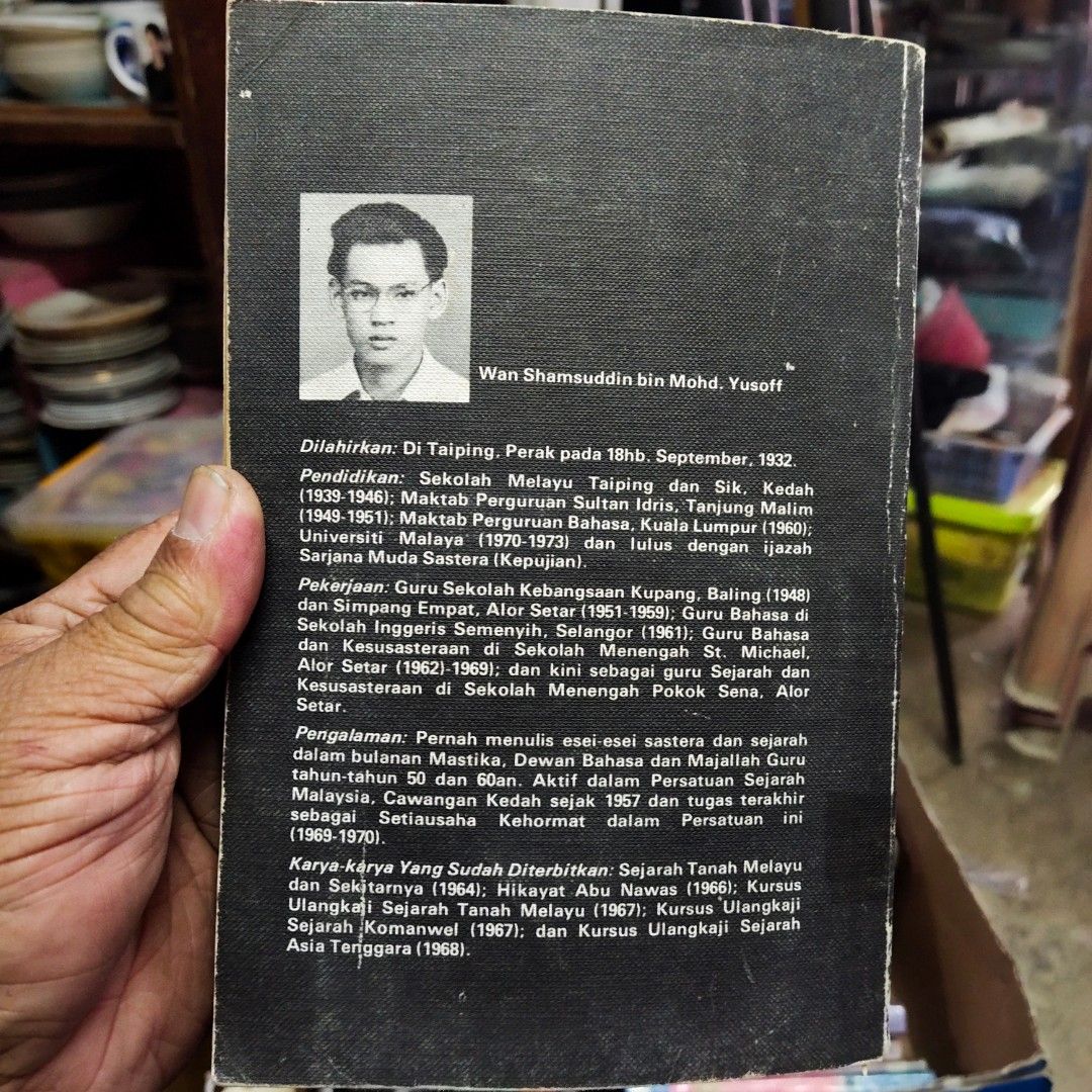 Sejarah Sastera Melayu Moden #33, Hobbies & Toys, Books & Magazines ...