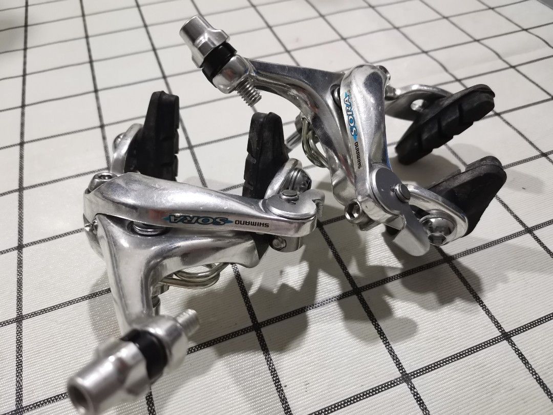 SHIMANO BR 3300 Brake Caliper, Sports Equipment, Bicycles & Parts, Bicycles on Carousell