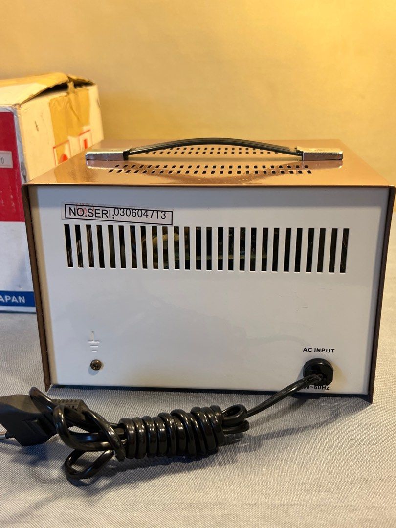 STAC AVR 500W, TV & Home Appliances, Electrical, Adaptors & Sockets on ...