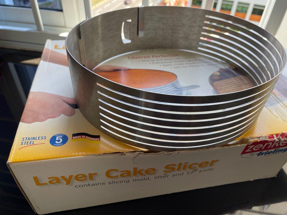 Stainless steel layer cake sliced, Furniture & Home Living, Kitchenware ...