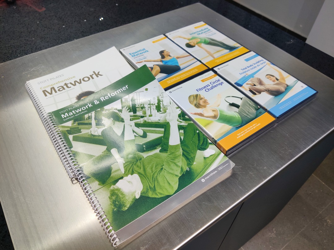 STOTT Pilates Comprehensive Matwork & Reformer Manual, Learning ...