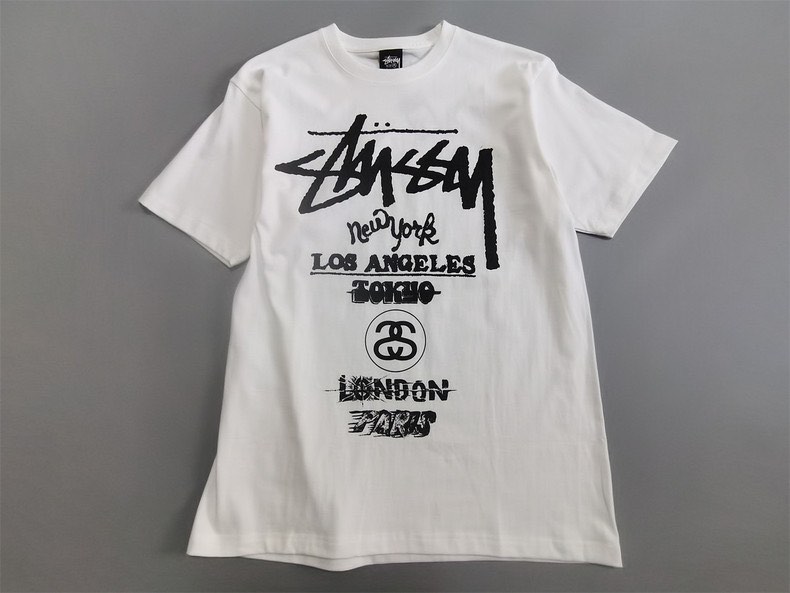 全新Stussy 23ss World Tour Tee, 男裝, 上身及套裝, T-shirt、恤衫、有領衫 - Carousell