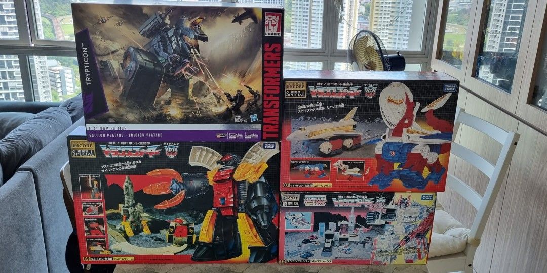 Takaratomy Transformer Encore Skylynx Omega Supreme Metroplex and ...