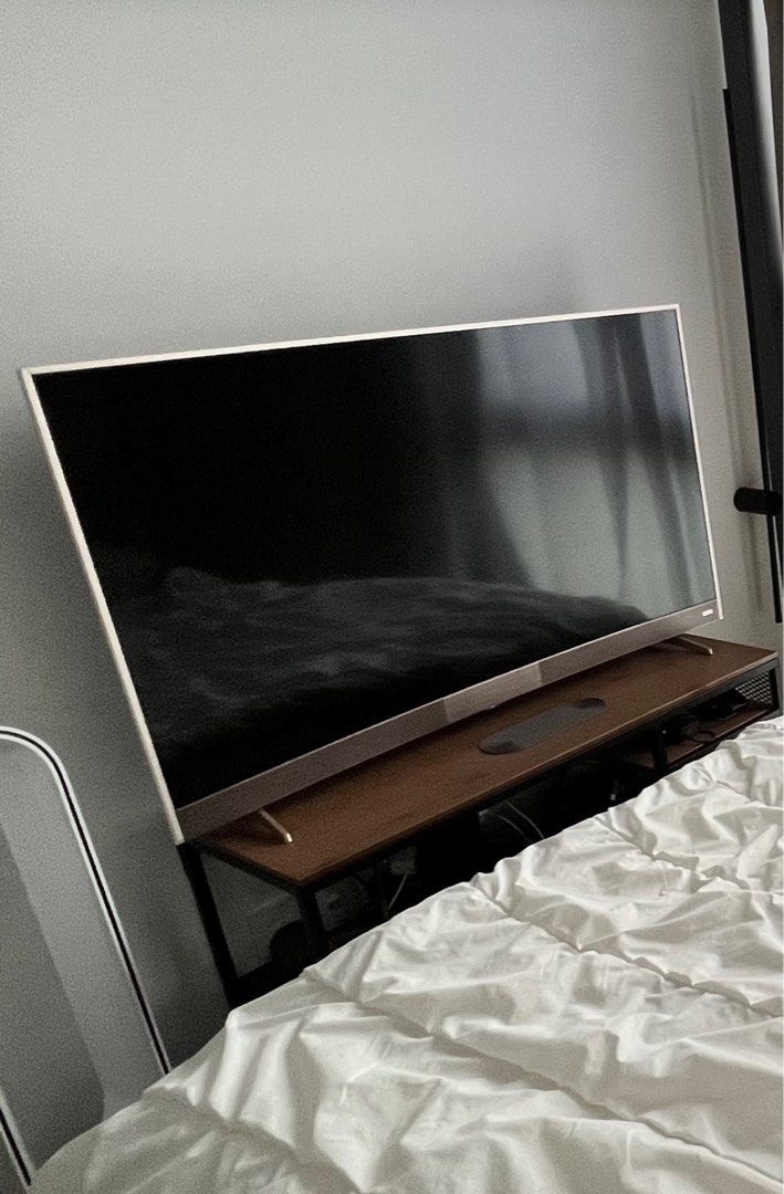 TCL 49 inch TV, TV & Home Appliances, TV & Entertainment, TV on Carousell