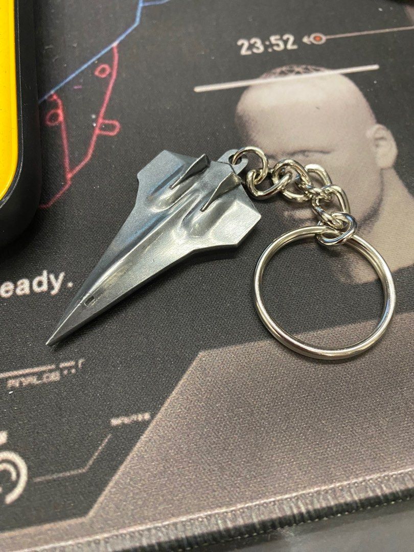 Topgun Maverick Lockheed Darkstar keychain, Hobbies & Toys, Toys & Games on Carousell