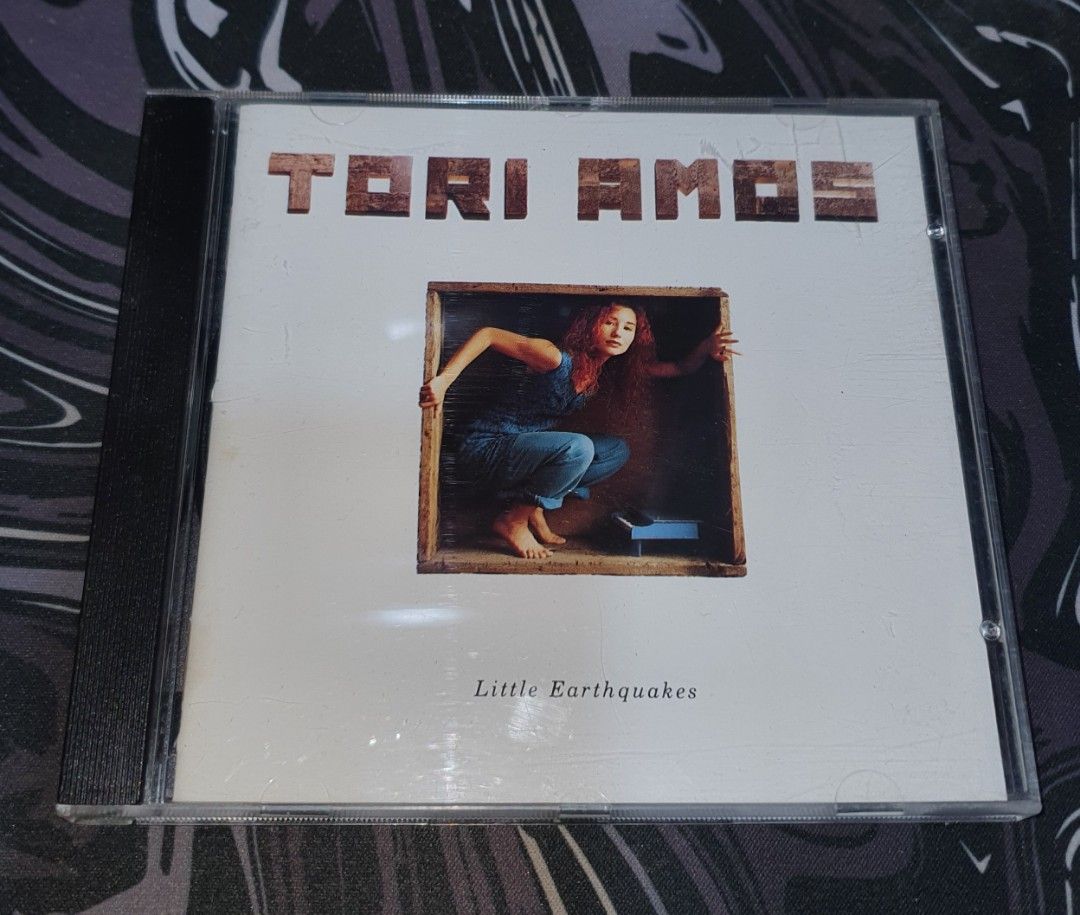 Tori Amos - Little Earthquakes - CD VG, Hobbies & Toys, Music & Media, CDs & DVDs on Carousell