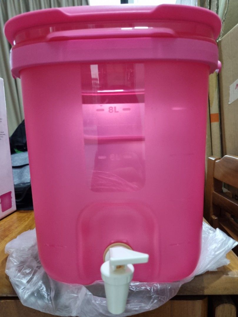 Tupperware 10L water Tank, Furniture & Home Living, Kitchenware ...
