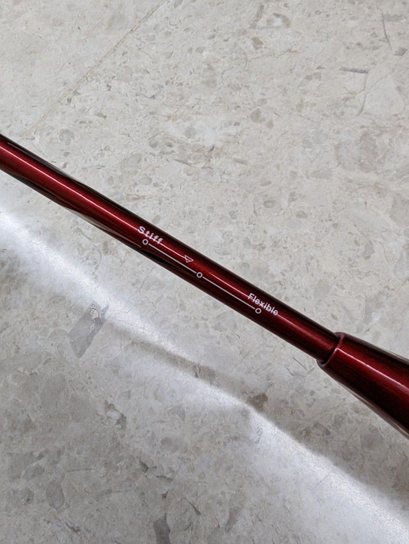 Victor Super Waves 36 Badminton racket, Sports Equipment, Sports ...