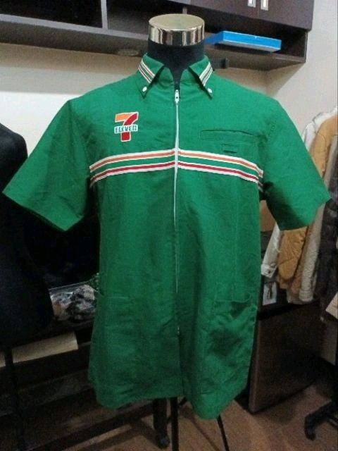 Vintage 90's 711 uniform on Carousell
