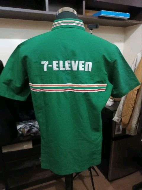 Vintage 90's 711 uniform on Carousell