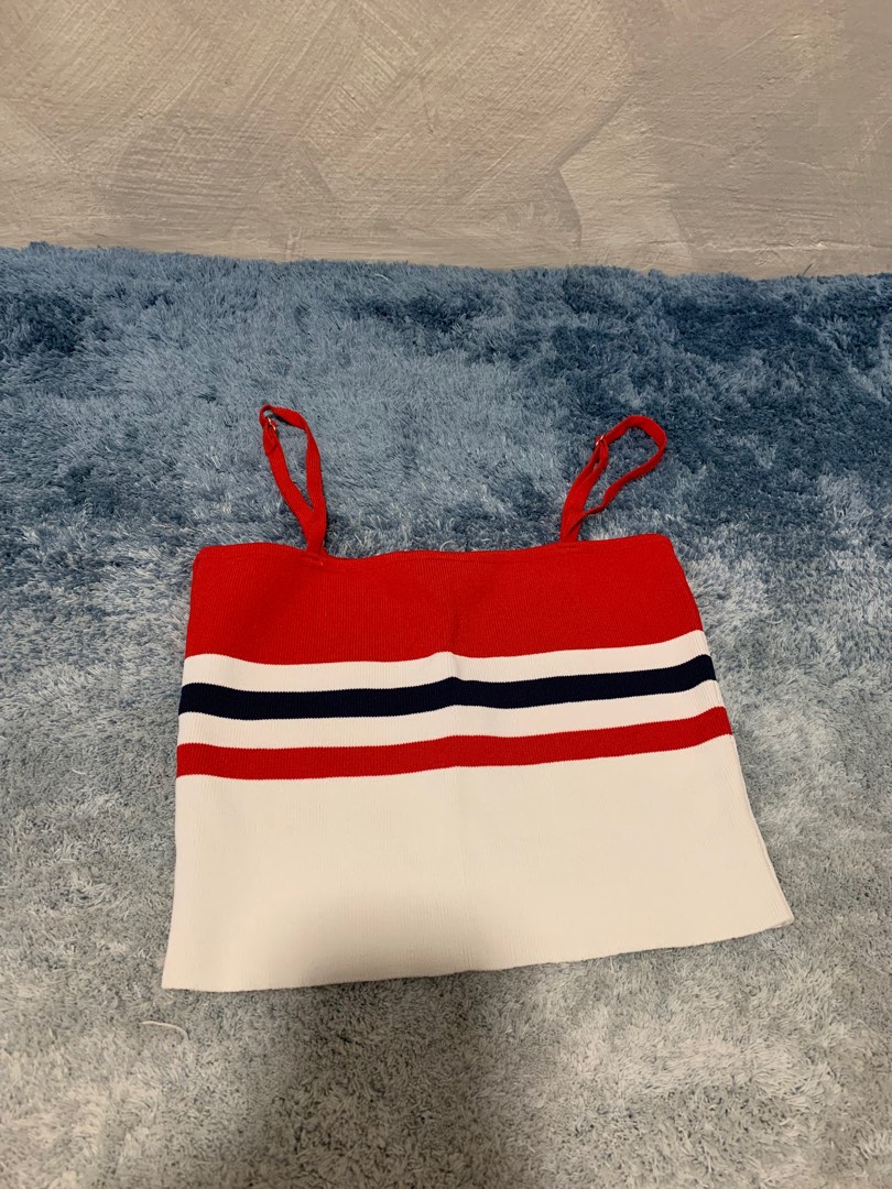 White Fox crop top on Carousell