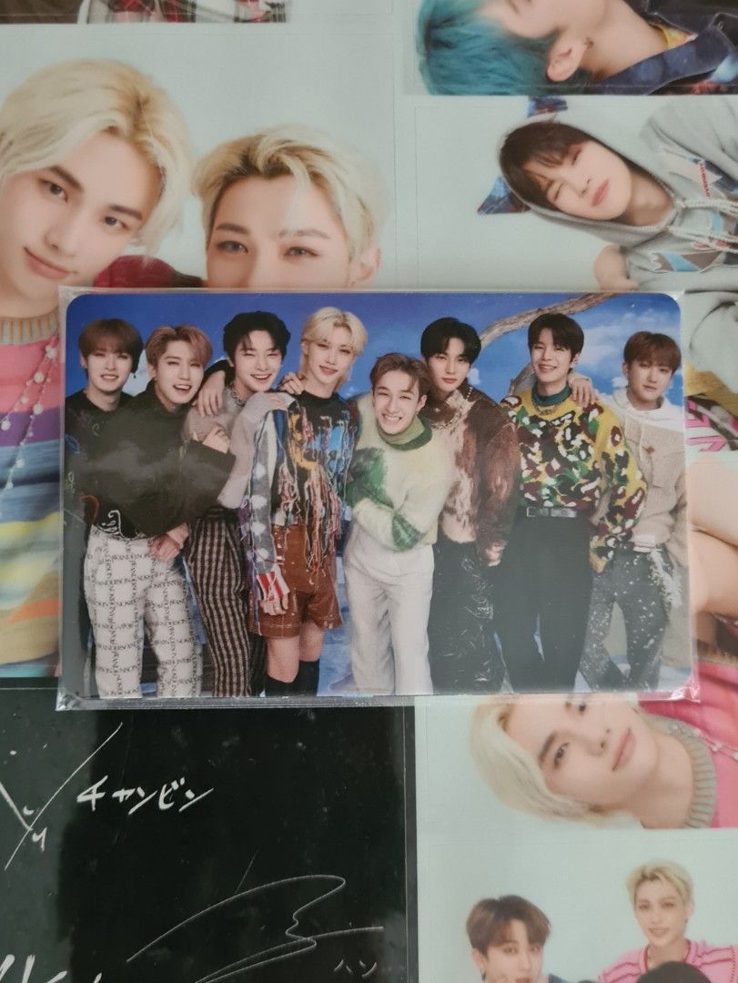 WTS/LFB skz group dicon pcs, Hobbies & Toys, Memorabilia & Collectibles ...