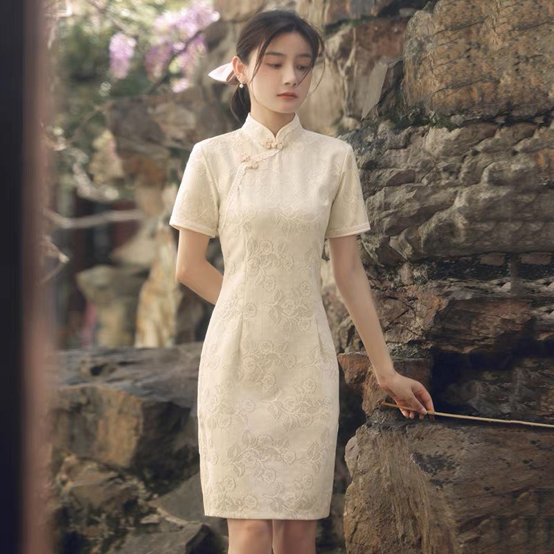 Yellow Cream Cheongsam Qipao, Women's Fashion, Dresses & Sets ...