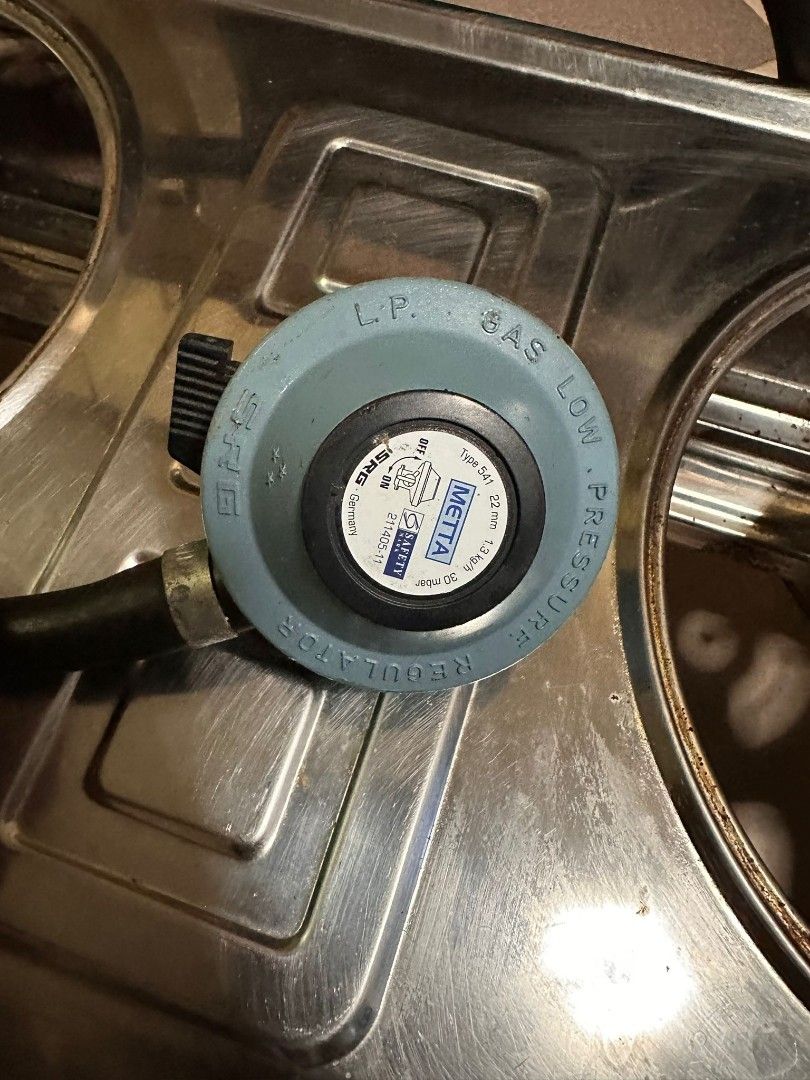 2 burner Crown Gas stove, TV & Home Appliances, Kitchen Appliances ...