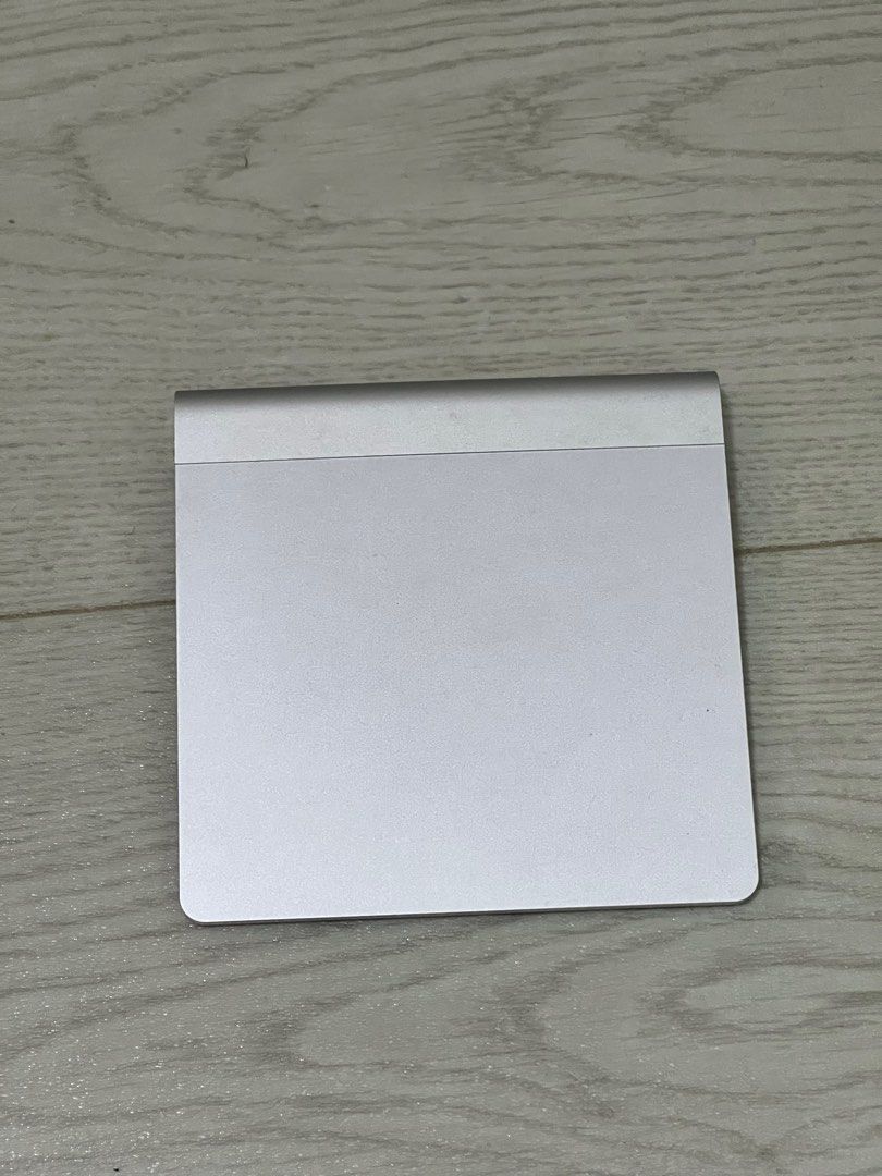 Apple Magic Trackpad 1st Gen, Computers & Tech, Parts & Accessories ...