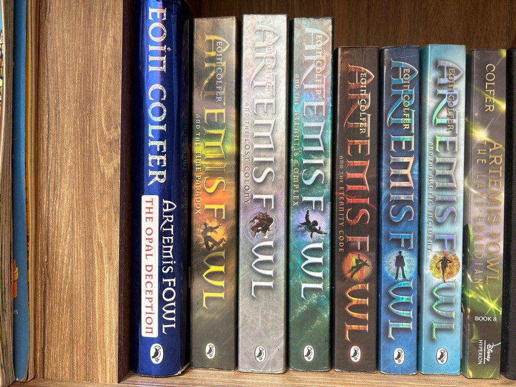 Artemis Fowl Eoin Colfer 8 books for $64, Hobbies & Toys, Books ...