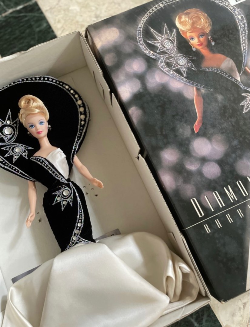 Barbie Diamond Dazzle The Jewel Essence Collection, Toys & Collectibles ...